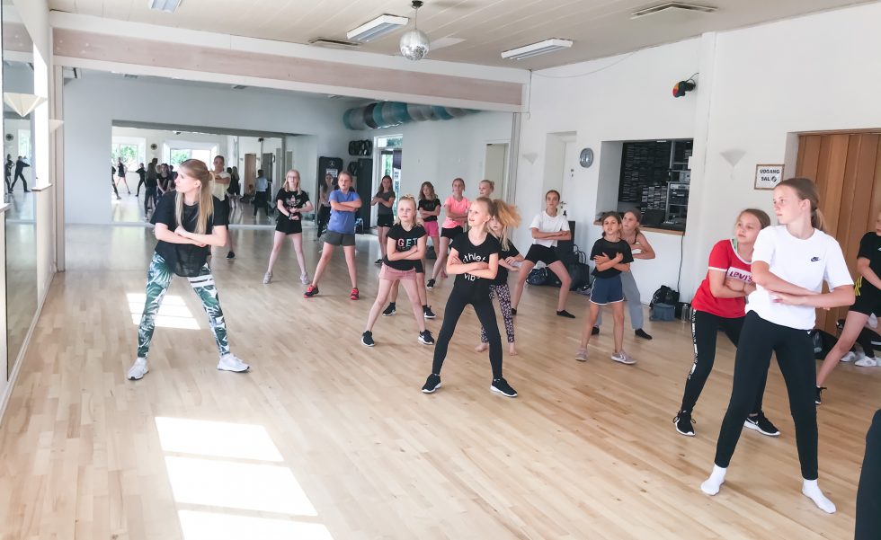 Dance Camp i uge 32 - Girly Hip hop og Tik Tok Dance - VJCDANS